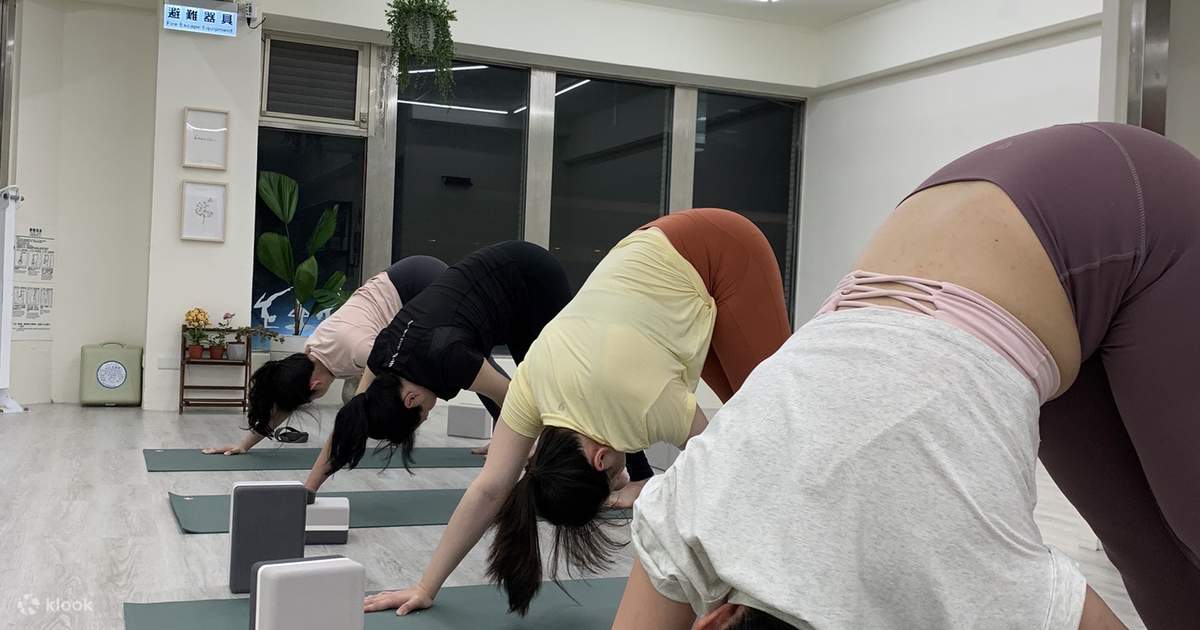 Taipei: Yoga Stretching Class - Klook